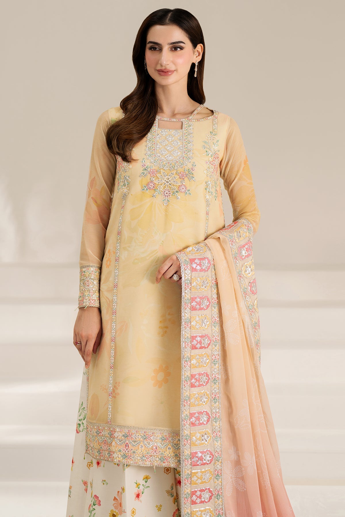 Farasha Floral Ray Fiorella Formals 2026 – Sara Clothes