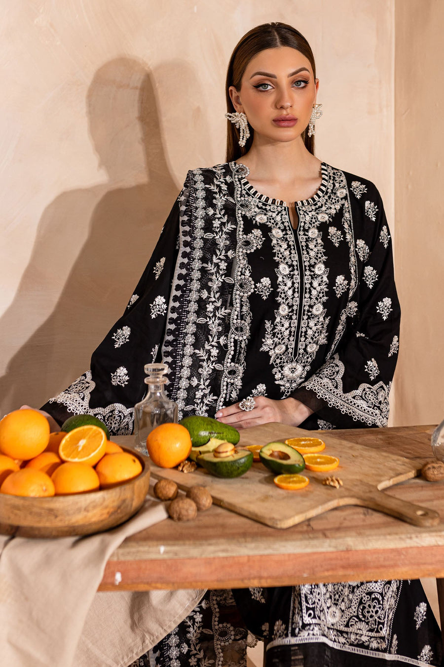 Lawn – Sara Clothes