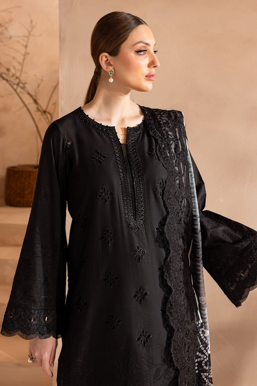 Lawn – Sara Clothes