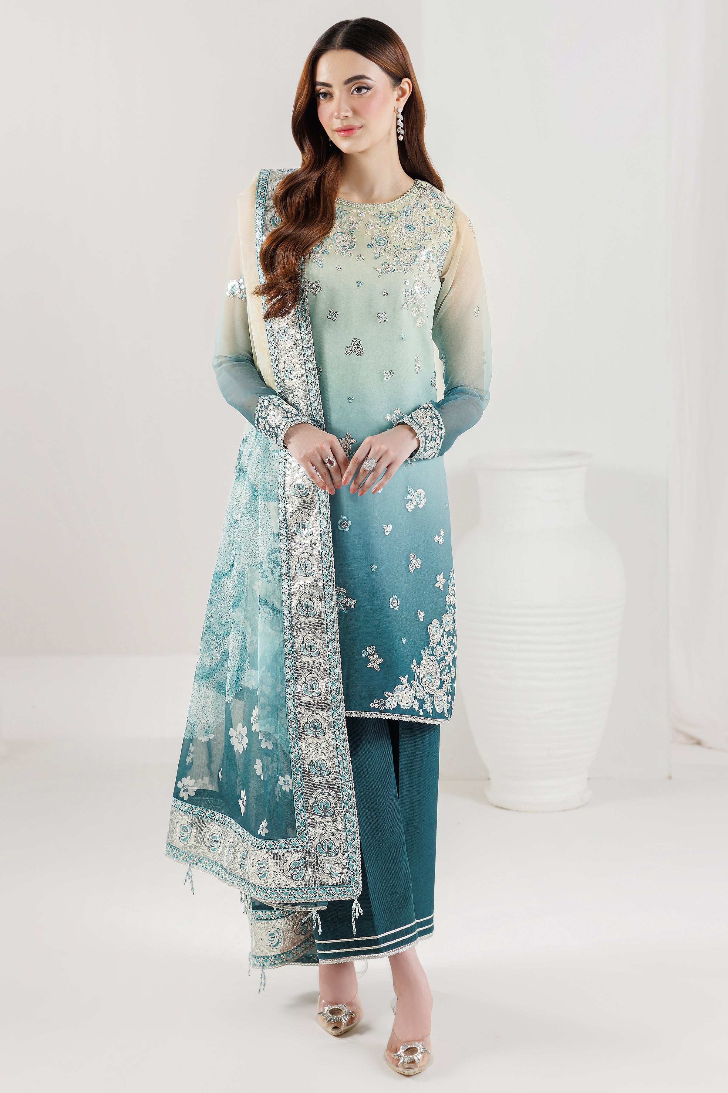 Farasha Azure Pearl Fiorella Formals 2026 – Sara Clothes