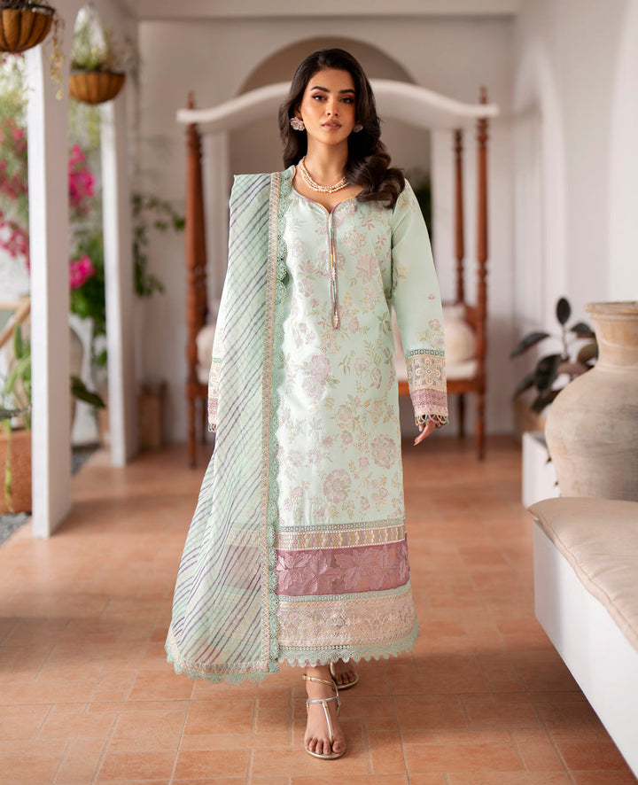 Summer – Sara Clothes