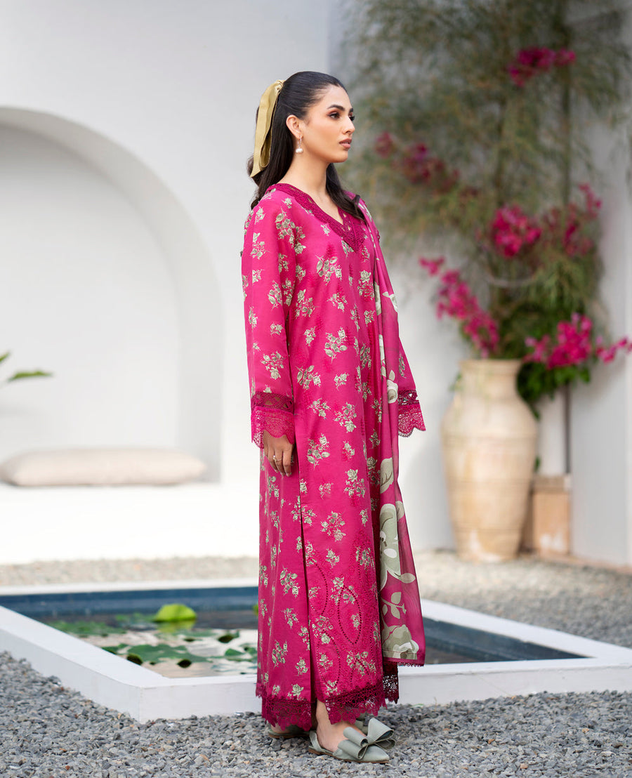 Summer – Sara Clothes