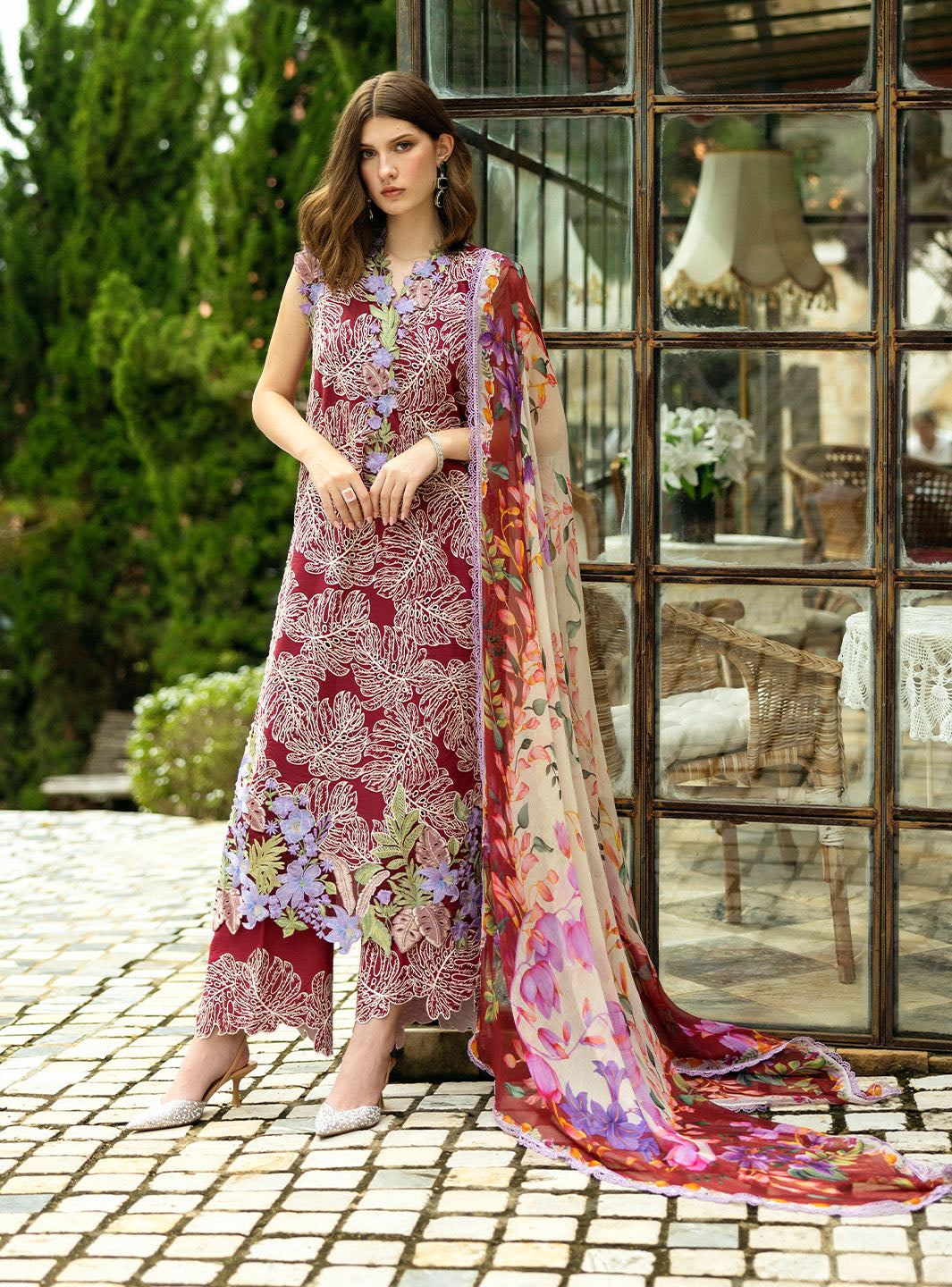 Roheenaz Gabriella-3A Flanerie Lawn 2025 – Sara Clothes