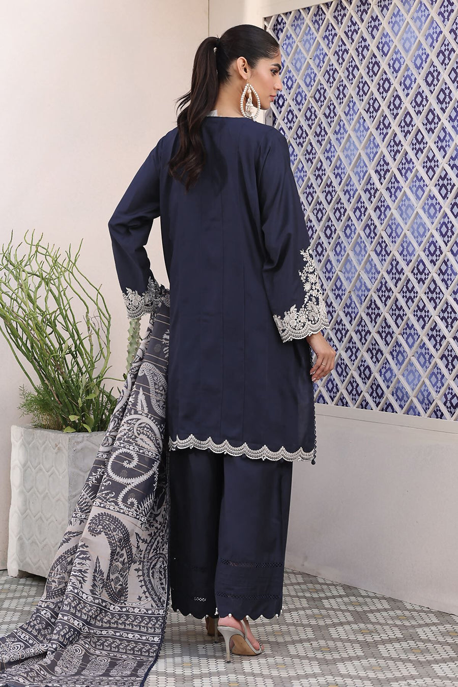 Silk – Sara Clothes