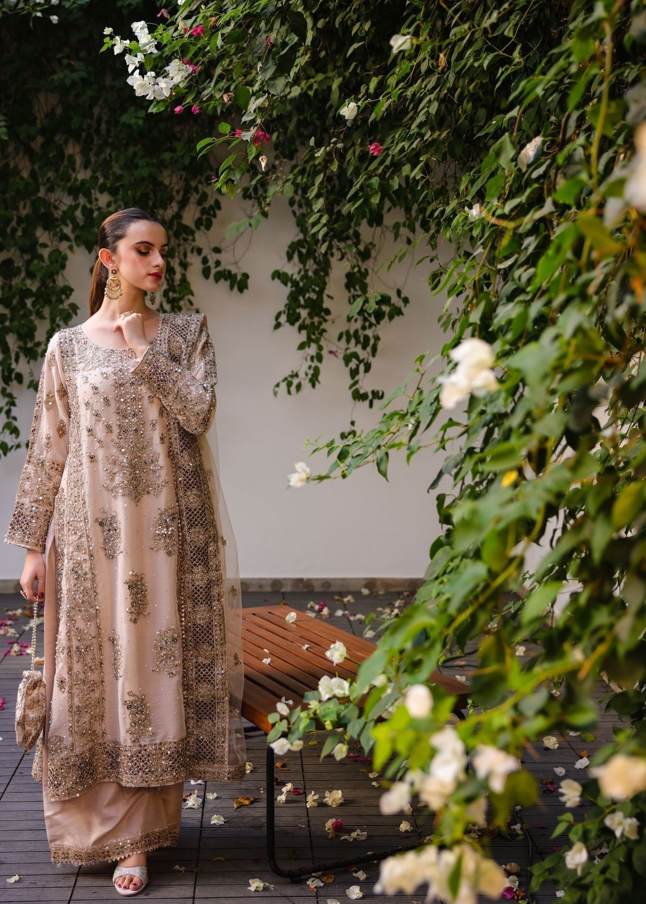Haseen Anishka Beige Saanjh 2025 – Sara Clothes