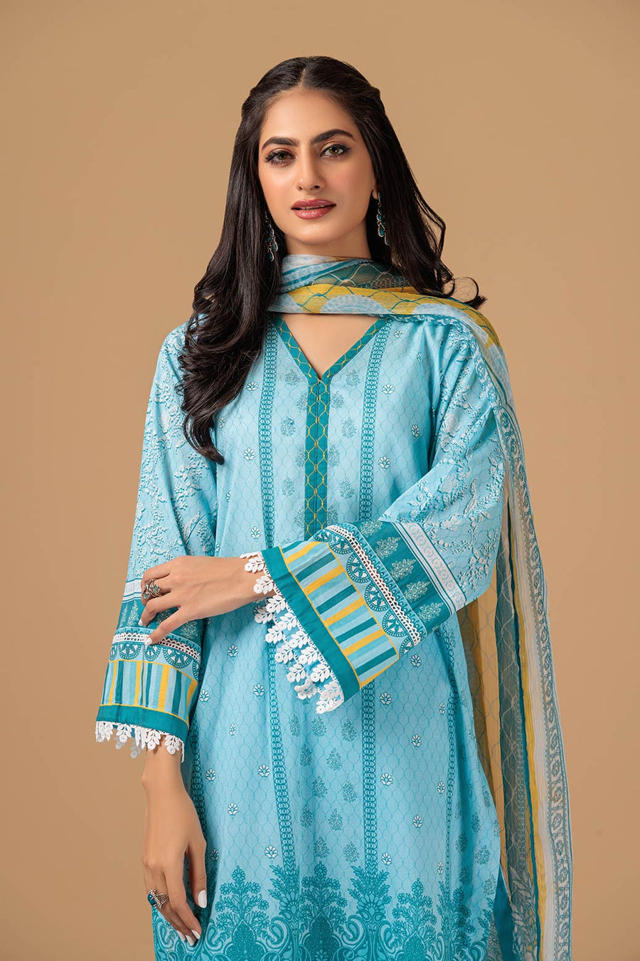 Bonanza Satrangi – Sara Clothes