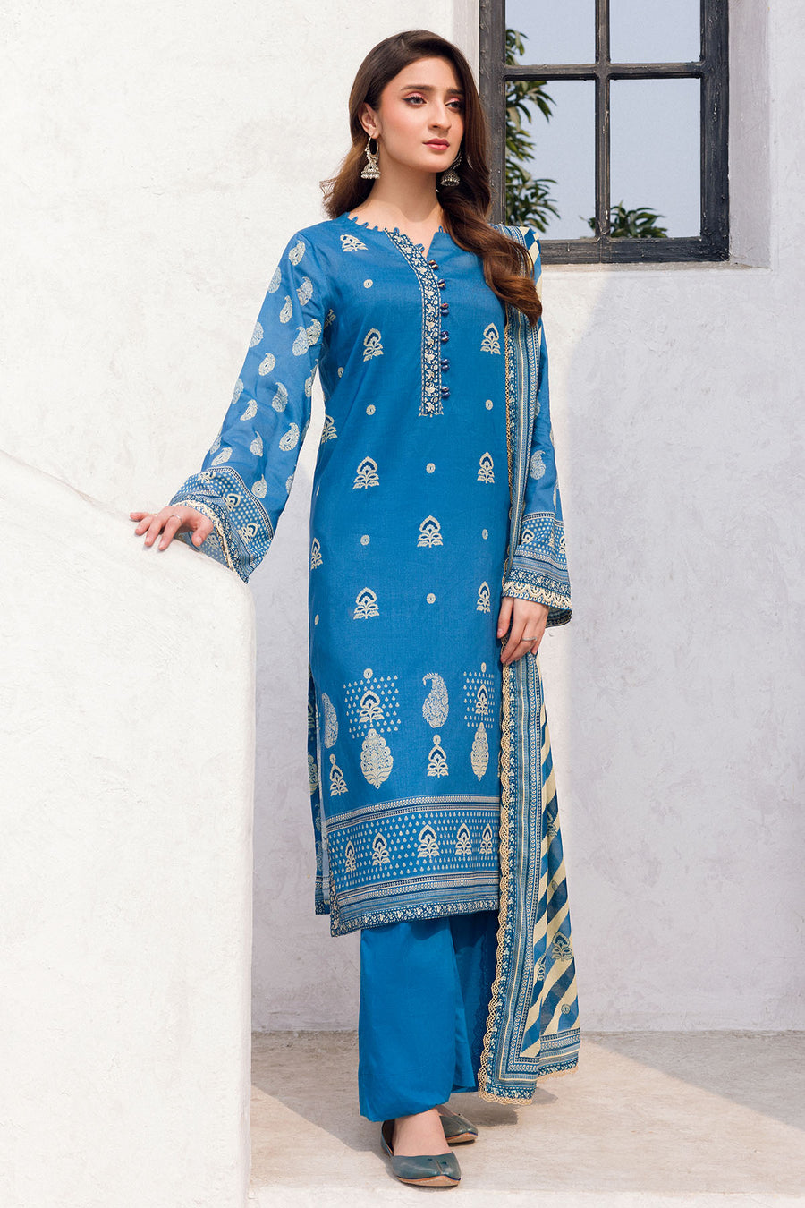 Motifz 4583-Zaba Rang Lawn 2024 – Sara Clothes