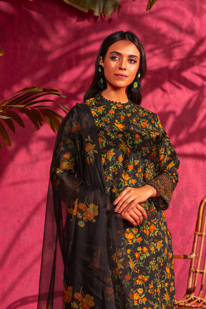 AlKaram – Sara Clothes